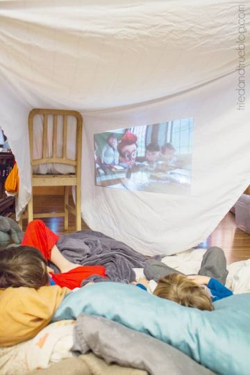 5 Ways To Entertain Your Kids with a Projector - Tried & True Creative