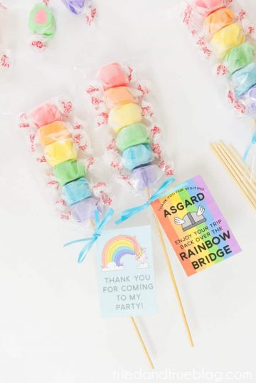 Rainbow Taffy Party Favors in just minutes with free printable tags!
