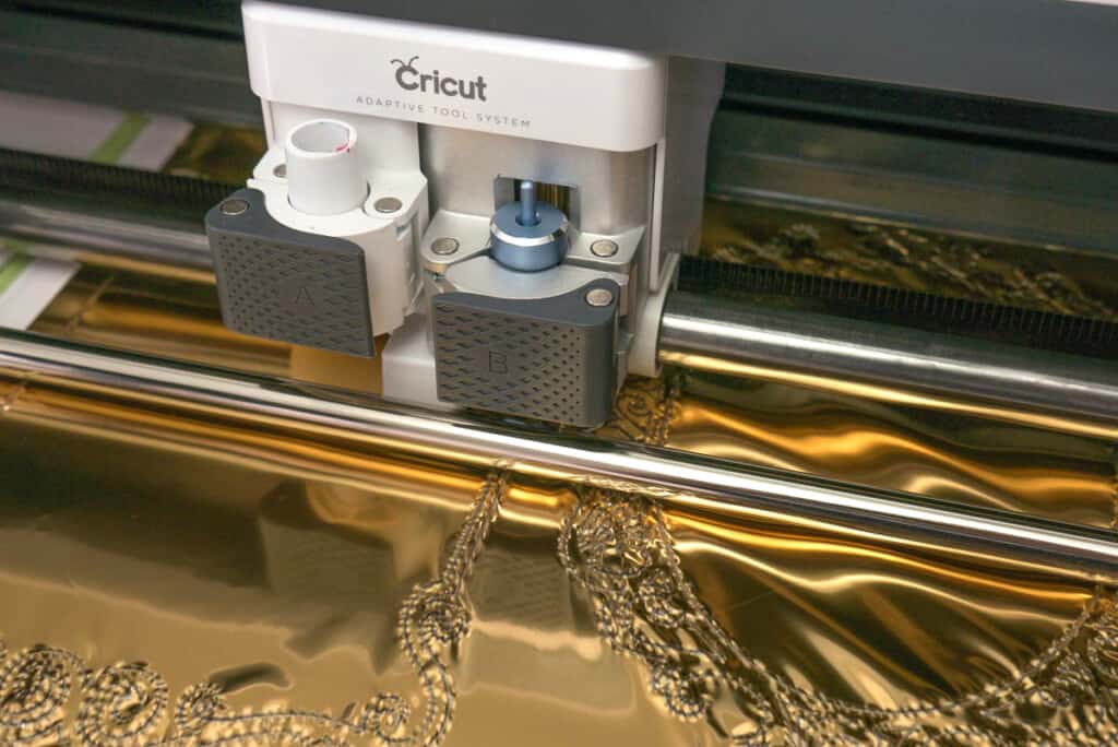 Everything You Need To Make Fun and Easy Cricut Paper Projects!